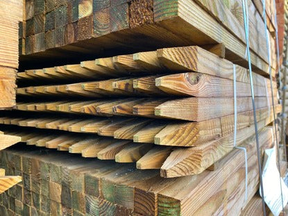 32MM x 32MM SQUARE SAWN POST PRESSURE TREATED – PLG Country Store